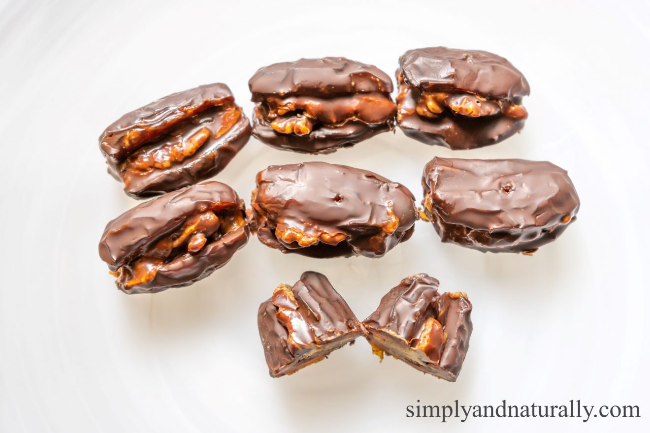 Homemade Snickers With Dates Recipe - Simply and Naturally