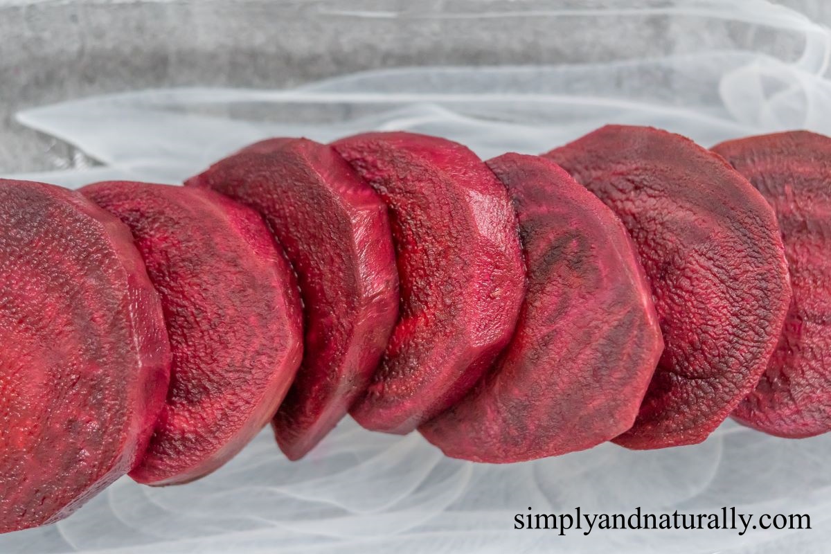 Beets: Health Benefits And How to Eat Them - Simply and Naturally